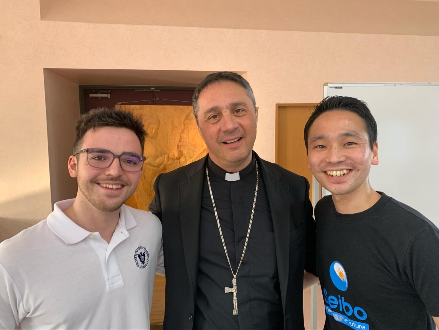 Doing Charity by Doing Business（24） | AMOR